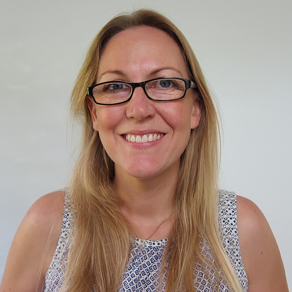 Sally Harris's Instagram, Twitter & Facebook on IDCrawl